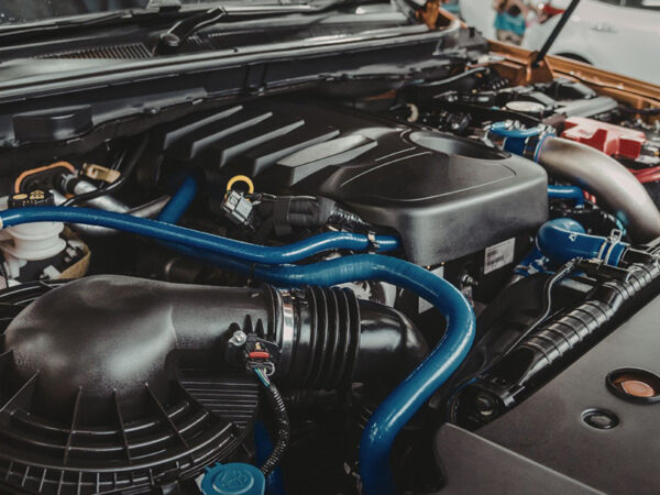 Engine Hesitation When Accelerating: Causes, Signs & Fixes