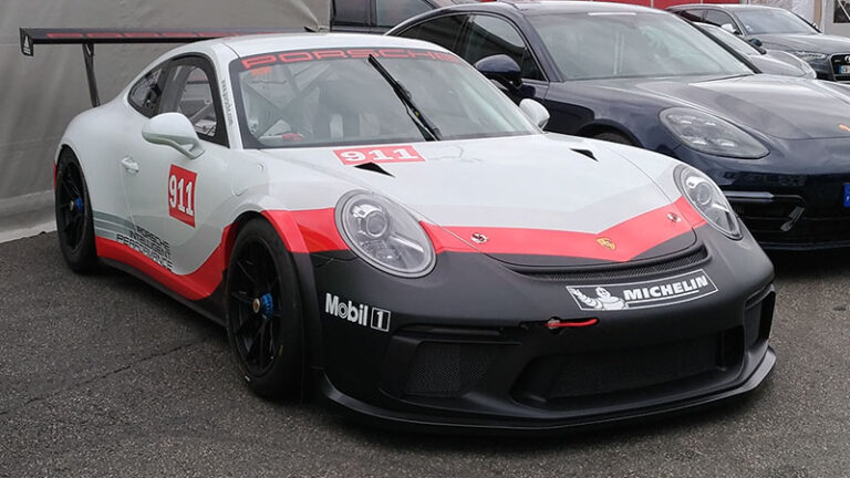 Naturally Aspirated Engine Guide: Pros, Cons & Comparison