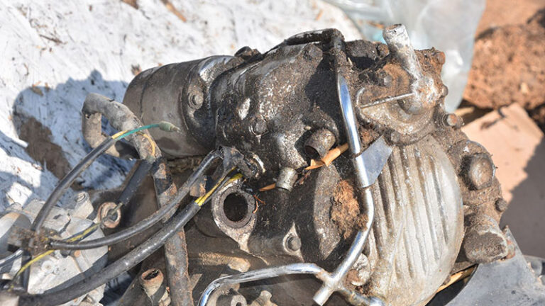 Seized Engine Explained: Causes, Repair Limits & Solutions